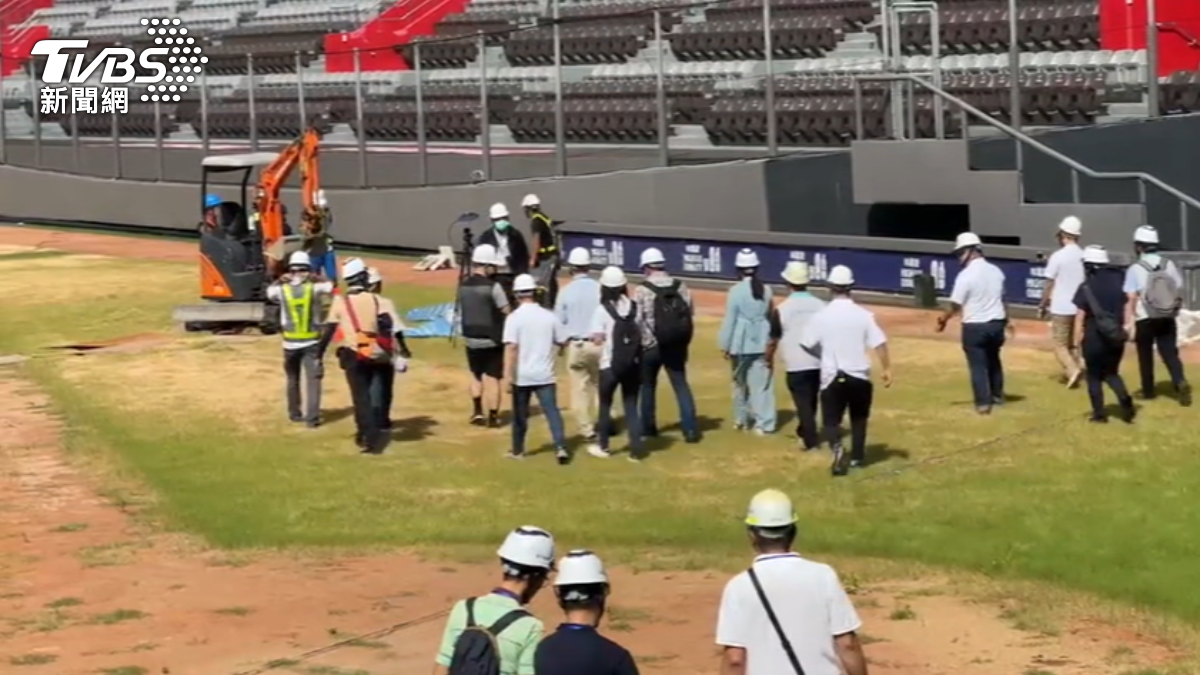 查新竹棒球場檢測標案！市長秘書5萬元交保│TVBS新聞網