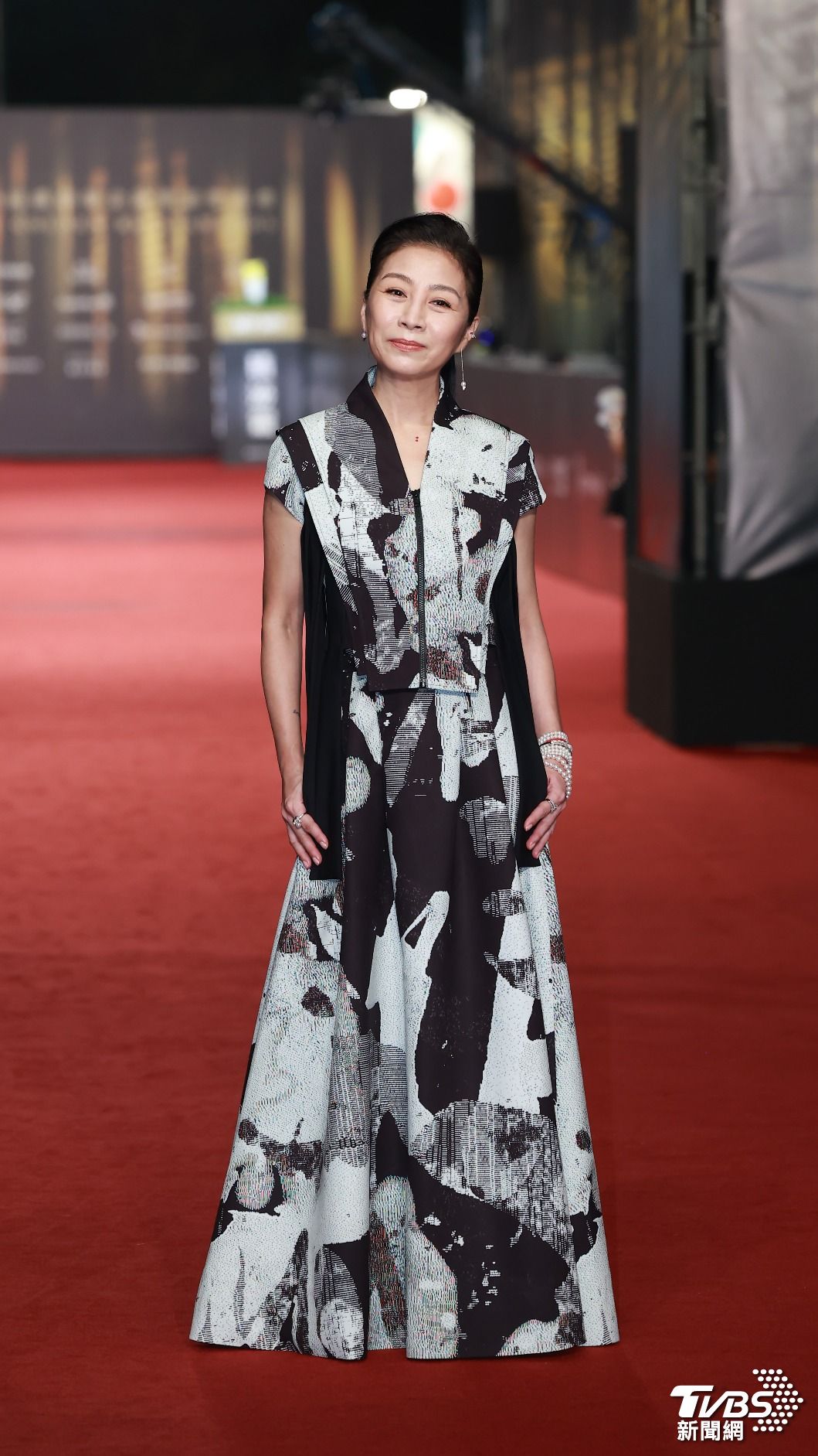 金鐘59／方文琳食道癌癒搶女配獎！ 200萬行頭登紅毯曝女兒暖心打氣│TVBS新聞網