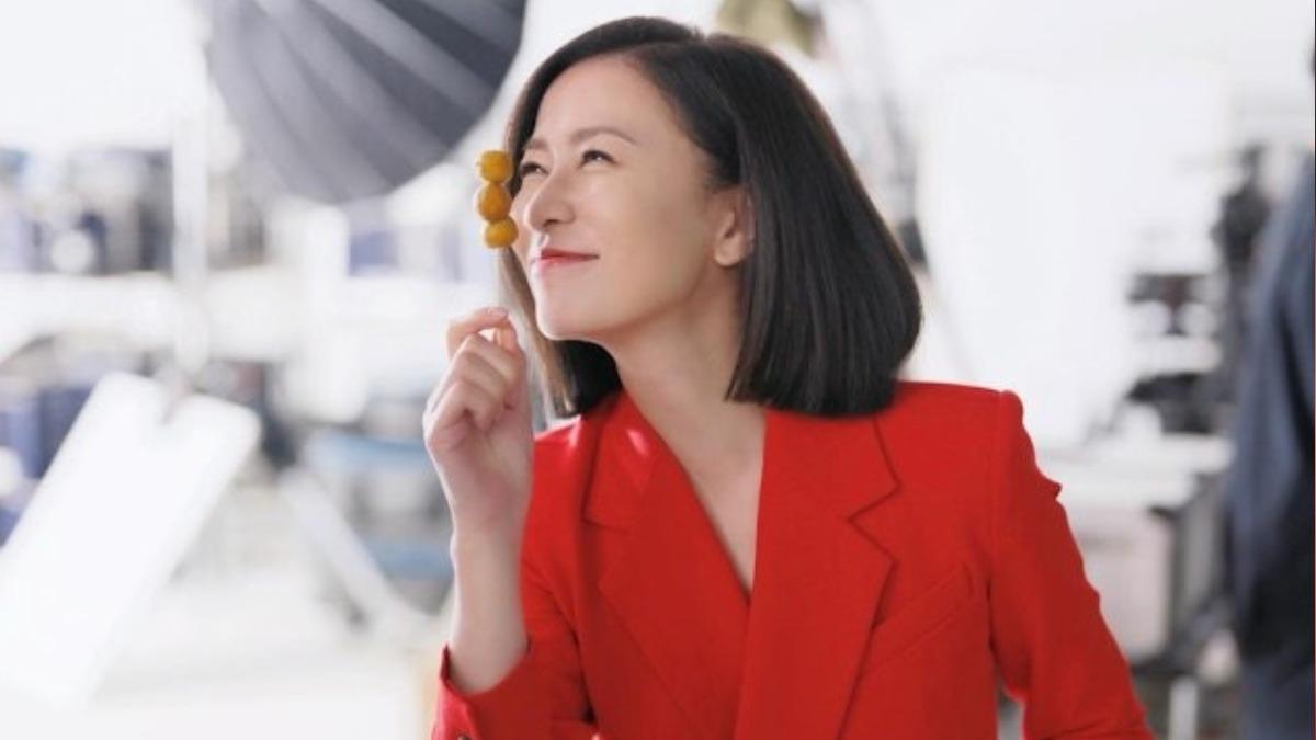 佘詩曼49歲仍藏少女心 「這潮物」連BLACKPINK LISA都超愛│TVBS新聞網