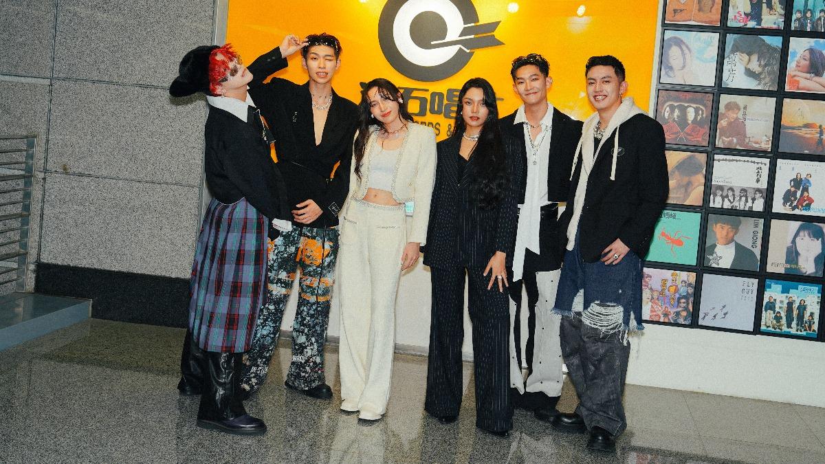 U:NUS開車倒退「下一秒穿越師妹」 孫盛希看傻：嚇壞了啦│TVBS新聞網