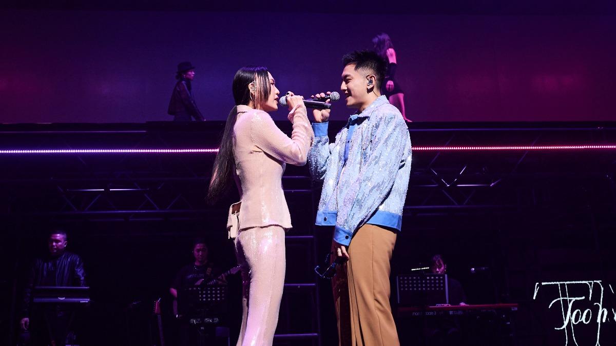 孫盛希開唱太辣！透視裝黑Bra解放尺度 突問男粉：要跟我交往嗎│TVBS新聞網