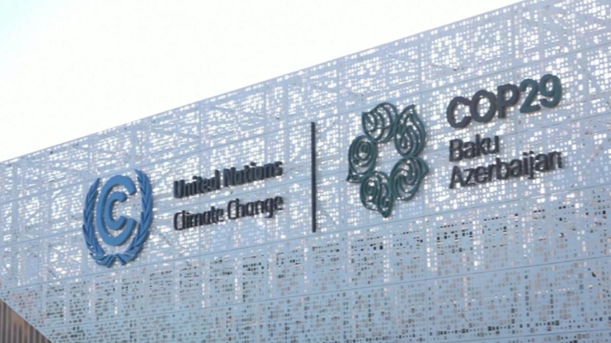 凶兆？COP29開幕前沙漠下雪 川普恐再退巴黎協定│TVBS新聞網