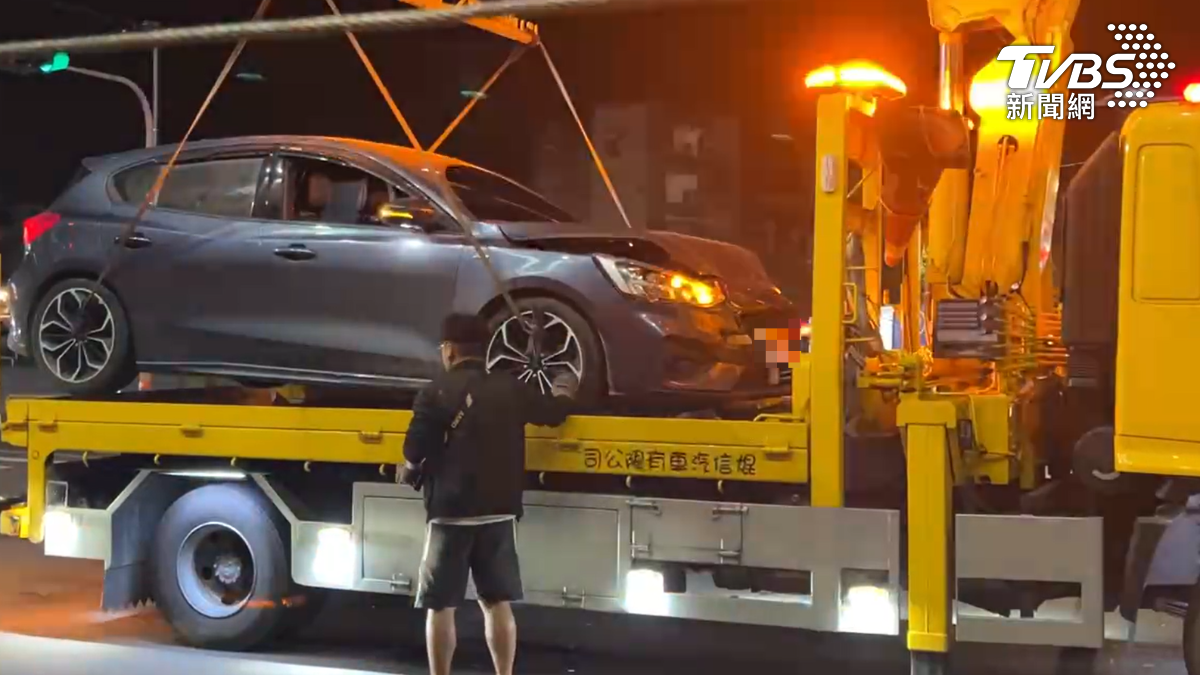 歸剛ㄟ！北港男「爛醉上路」逆向撞客運 酒測值0.85│TVBS新聞網