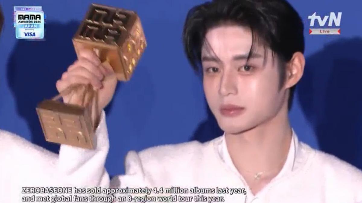 MAMA紅毯／ZB1兩場全勤！SEVENTEEN現身全場暴動 台下驚見YTR金針菇│TVBS新聞網