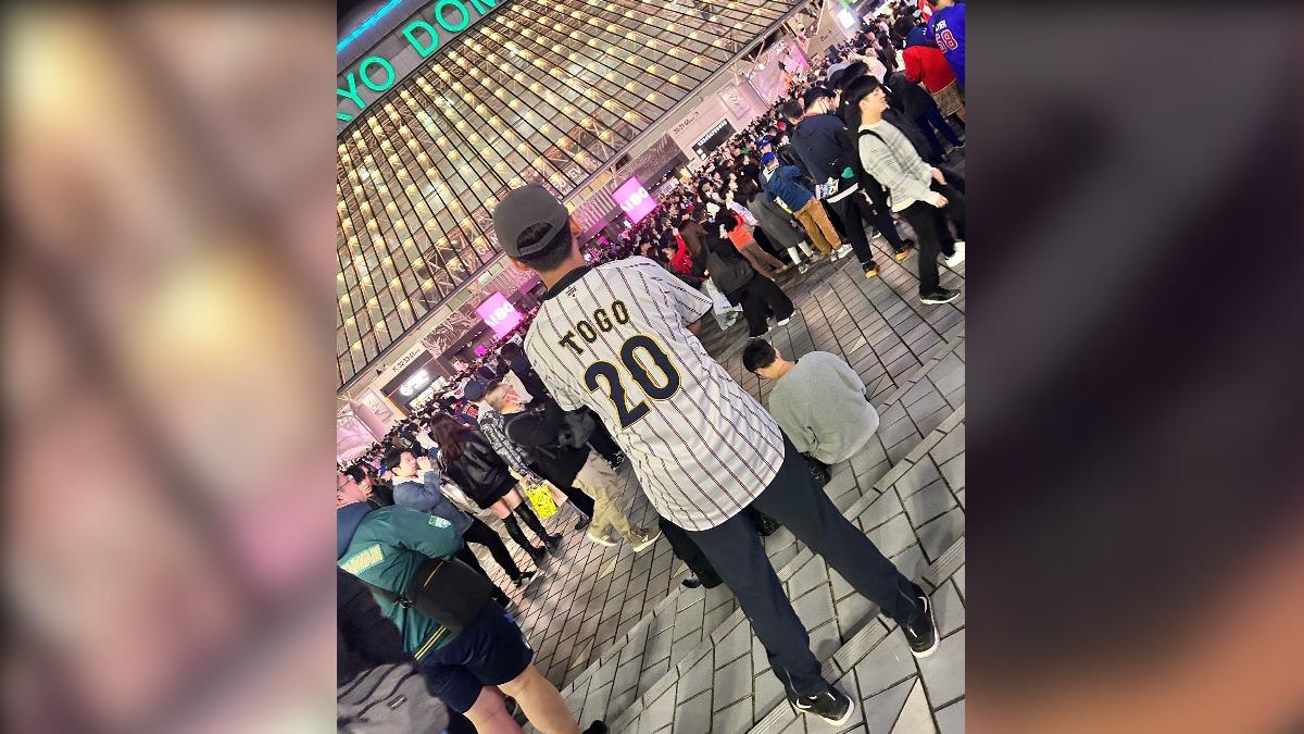 12強／國師出手了！台南Josh嗨套「日本隊球衣」：來戶鄉傷害吧│TVBS新聞網