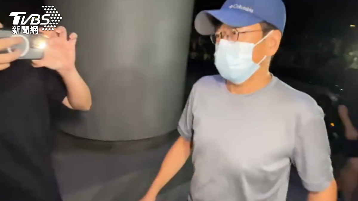 羈押近2個月！黃紹庭浮報助理費遭起訴 150萬交保│TVBS新聞網