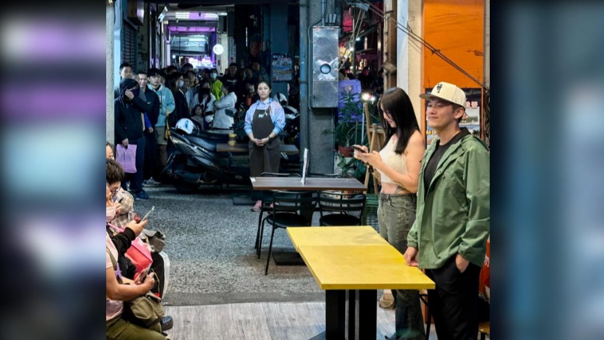 賀奪冠！台南Josh＋巴逆逆「2大神秘力量」 合體成大發雞排│TVBS新聞網