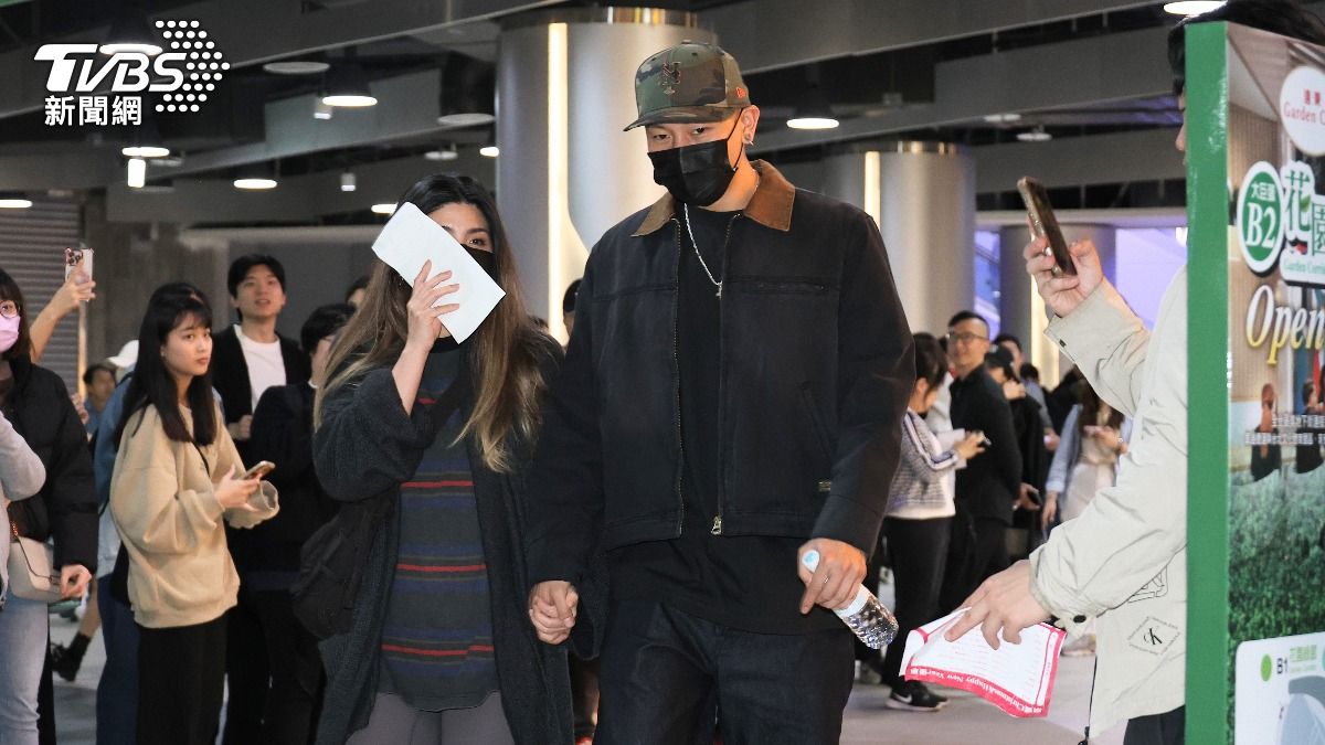 直擊／周杰倫day2！林書豪、孫燕姿都來了 棒球中華隊3帥引暴動│TVBS新聞網