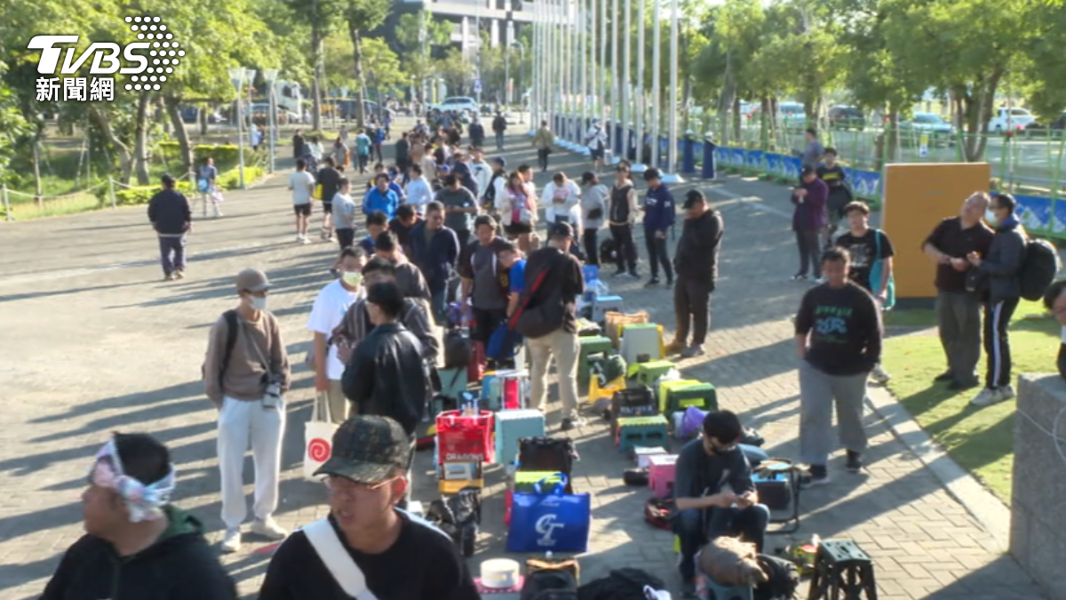 天冷棒球熱！12強奪冠熱潮 冬盟進場數爆增│TVBS新聞網