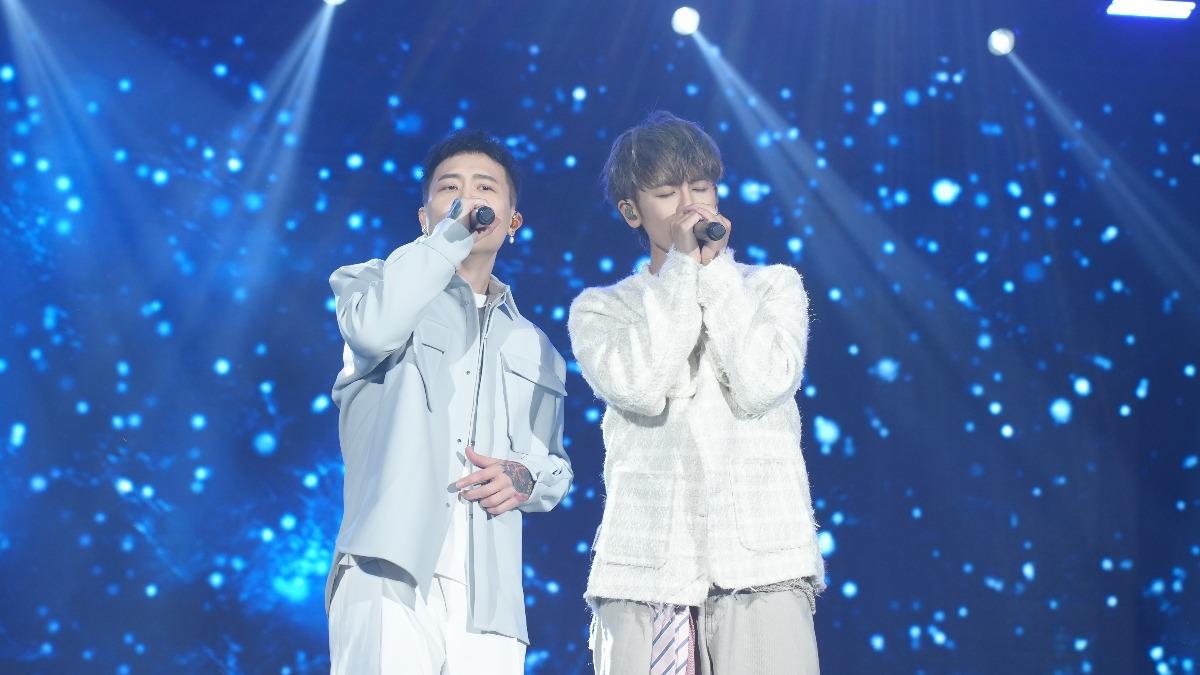 「韓國碧昂絲」孝琳白色炫腹裝火辣登場 連3首SISTAR經典歌粉絲瘋狂│TVBS新聞網