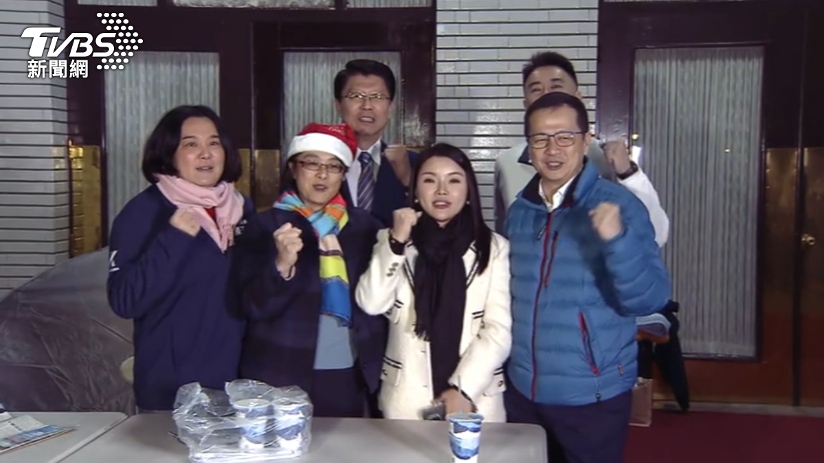 力拚周五法案闖關 藍委接力守議場64小時│TVBS新聞網