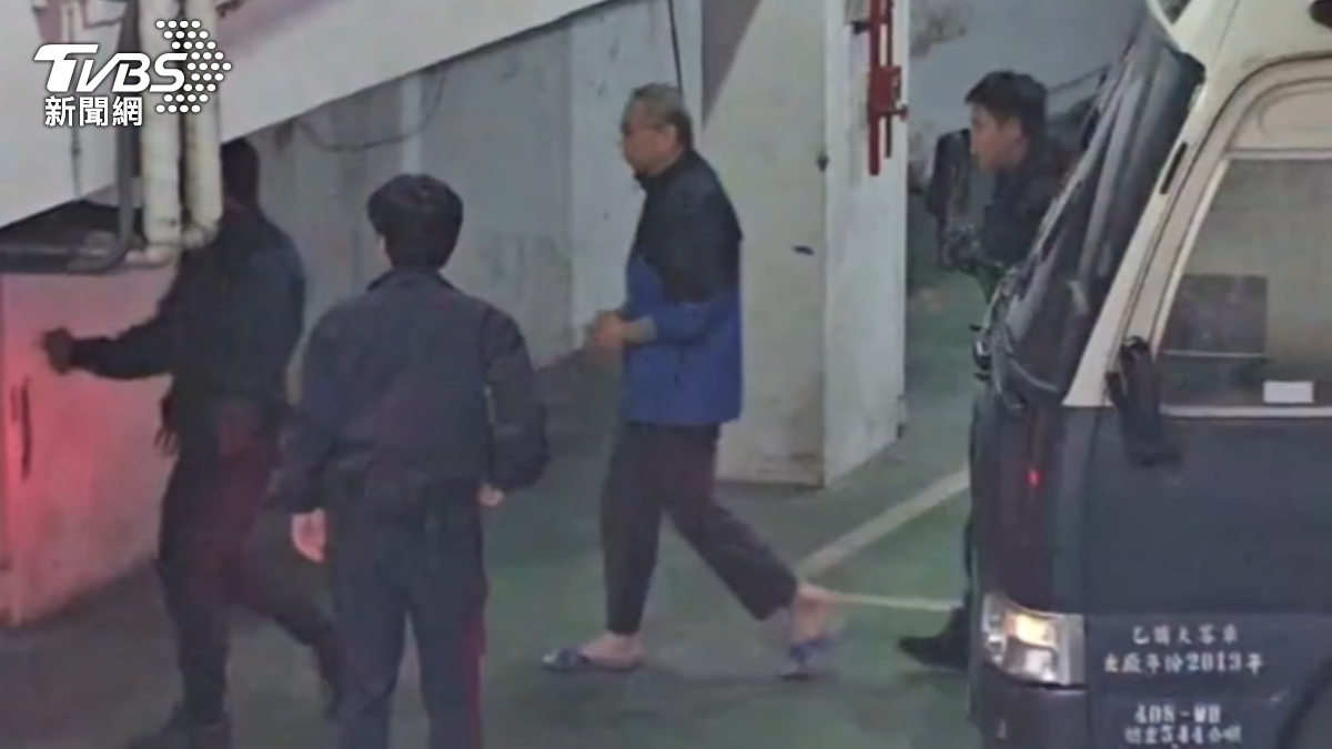 偵結倒數「第10度提訊」 柯文哲挺胸邁進北檢│TVBS新聞網