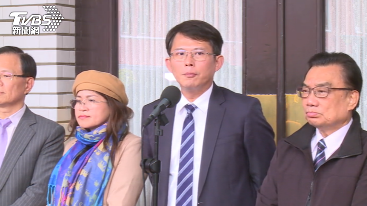 喊卡！黃國昌聖誕禮物「揭弊法」 延3日處理│TVBS新聞網