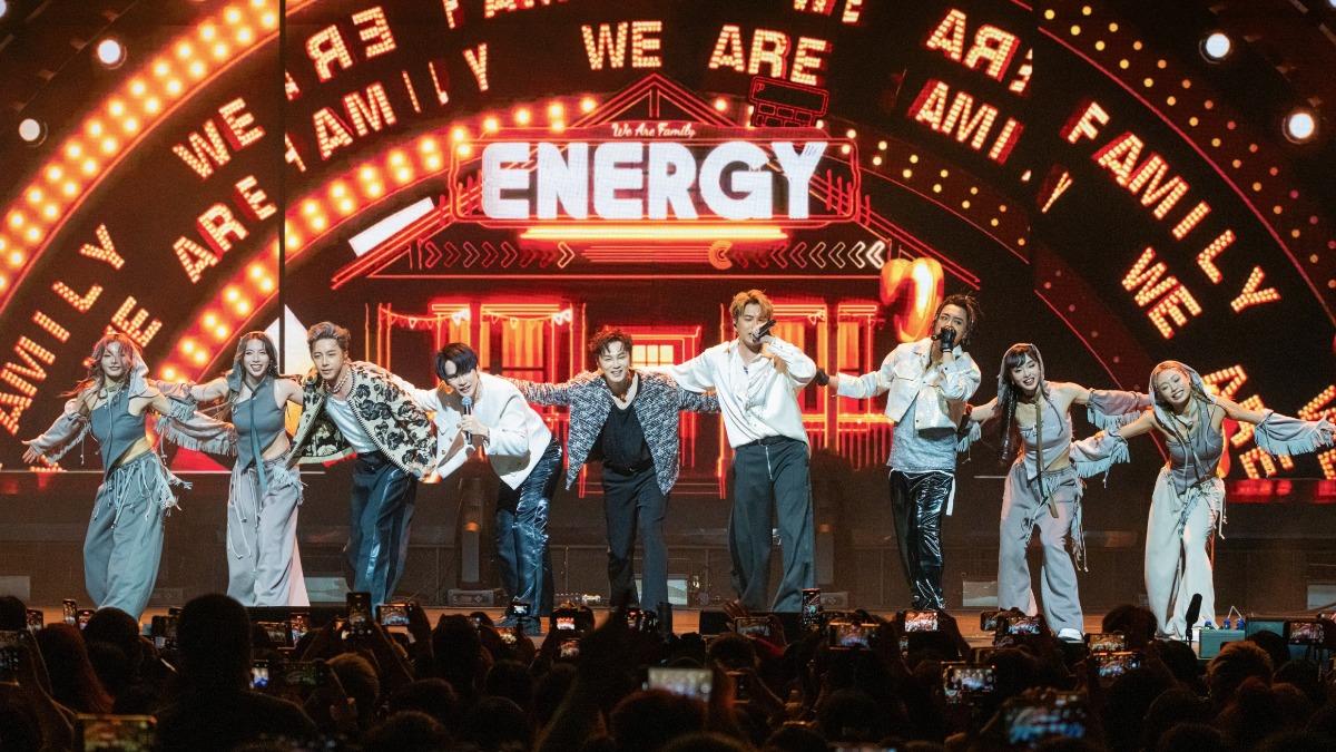 坤達寵粉謀福利！Energy上海開唱 「Toro被算計」荒謬畫面曝│TVBS新聞網