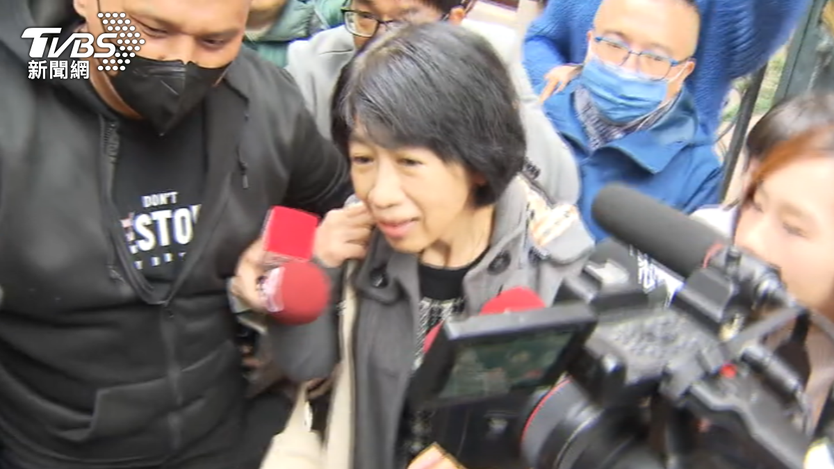 4千萬籌差不多了！陳佩琪急領錢拚中午辦保│TVBS新聞網