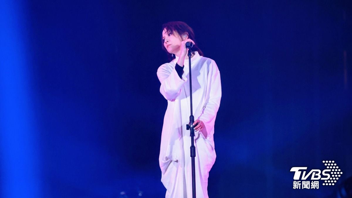 台北跨年／楊乃文睽違18年登「最High新年城」 連唱5首邀萬人搖滾│TVBS新聞網