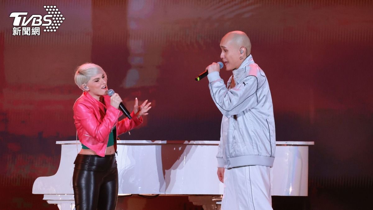 黃宣唱一半！「國際歌后」無預警登台飆歌〈Shallow〉 極限高音太震撼│TVBS新聞網