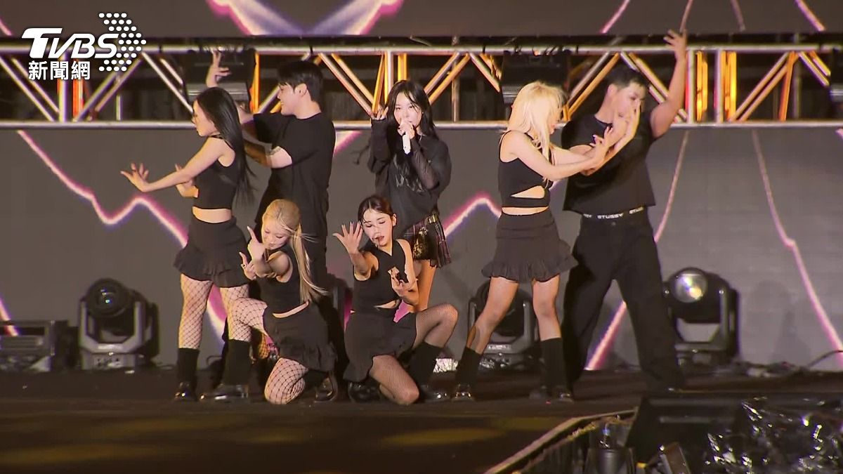 MAMAMOO輝人台中跨年連唱9首歌迷嗨翻│TVBS新聞網