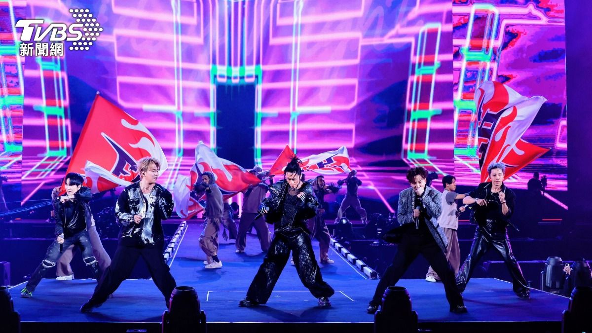 台北跨年／Energy回歸首唱！大跳16蹲掀高潮 Toro帥喊：眼睛別眨│TVBS新聞網