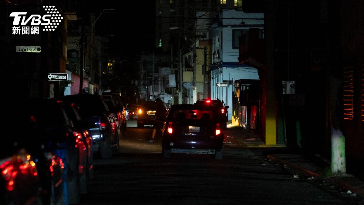 大停電！波多黎各130萬人摸黑跨年 復電至少得等1天│TVBS新聞網