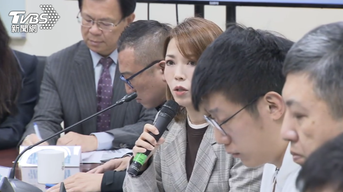 2女人戰爭！ 蔡壁如咬「陳智菡串證」成柯押關鍵│TVBS新聞網