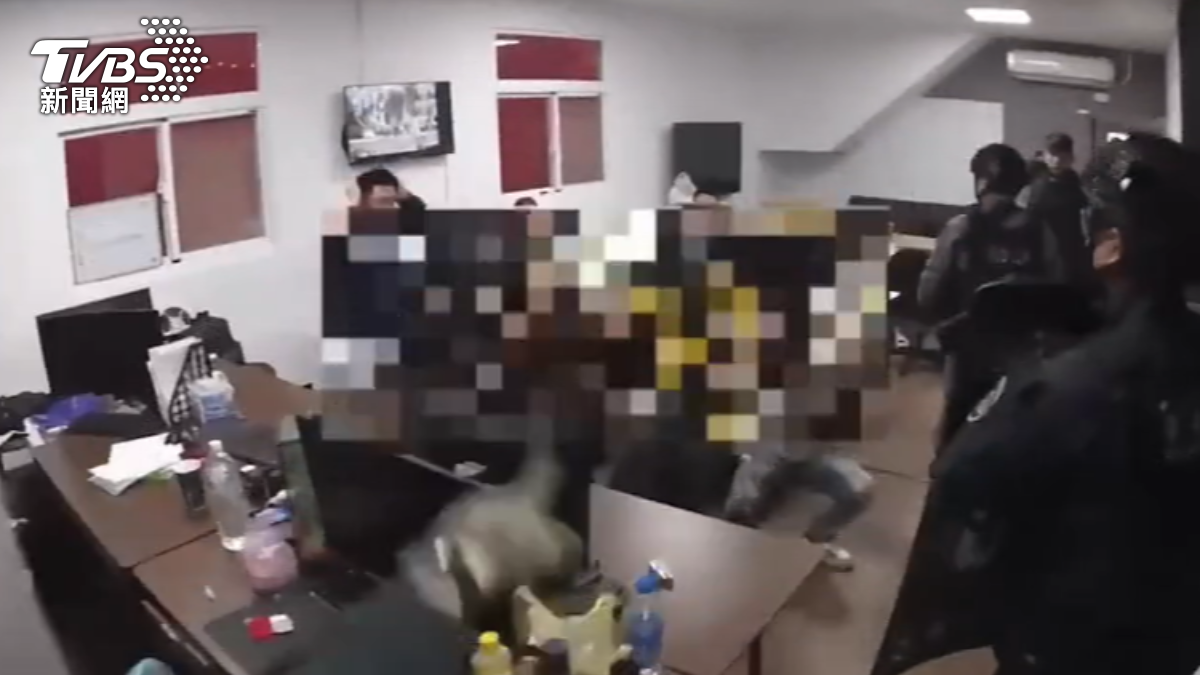 破全台最大「假出金」詐騙集團 金流逾8億│TVBS新聞網