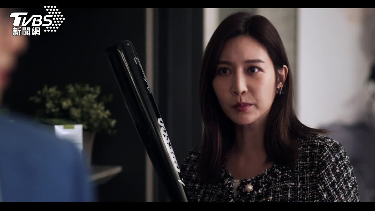 《祕書俱樂部》曾莞婷得知遭欺騙真相 「夢醒了」正面對決修杰楷│TVBS新聞網