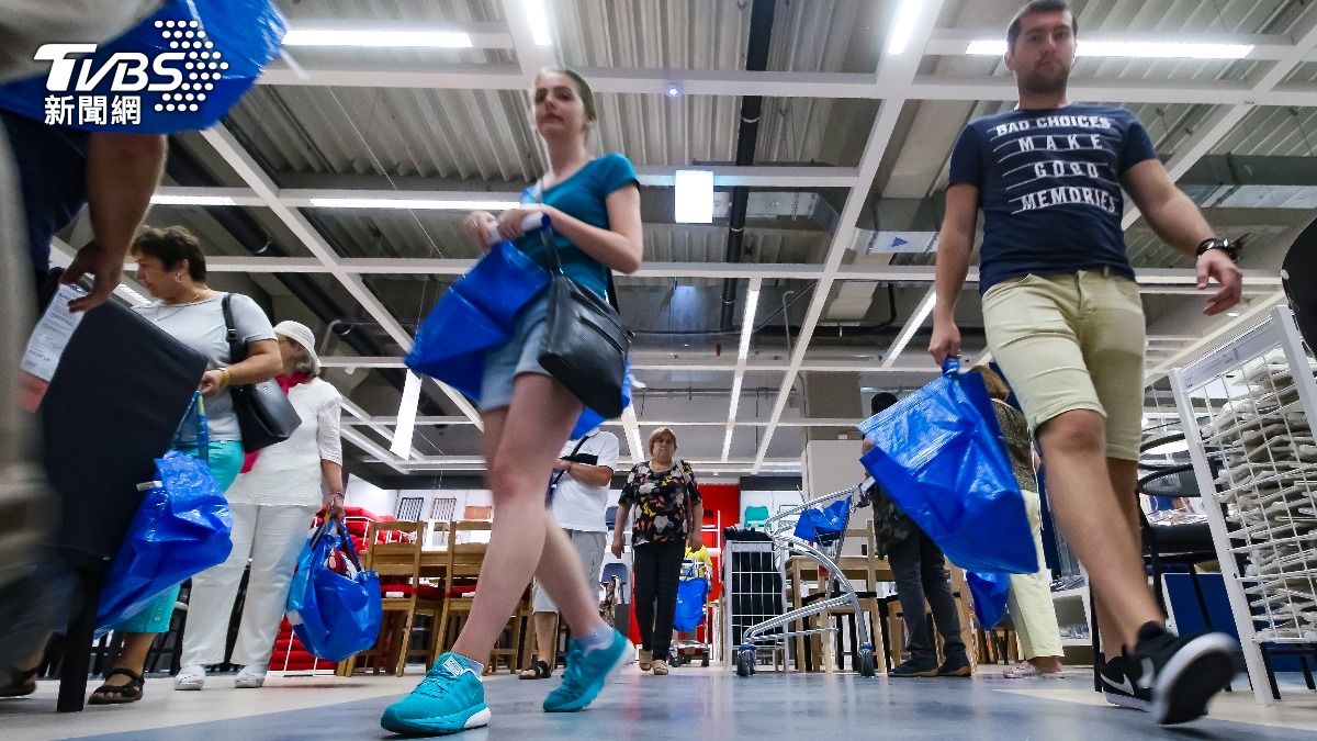 世界通用IKEA藍色購物袋靈感竟來自台灣 創辦人設計起源曝│TVBS新聞網