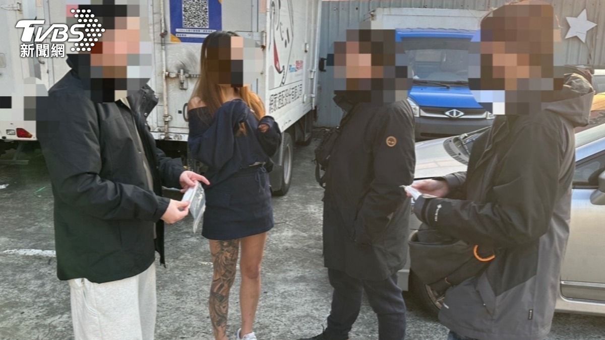 又是喪屍煙彈！網賣「原油」3顆6千 警扮買家逮包腿女毒蟲│TVBS新聞網