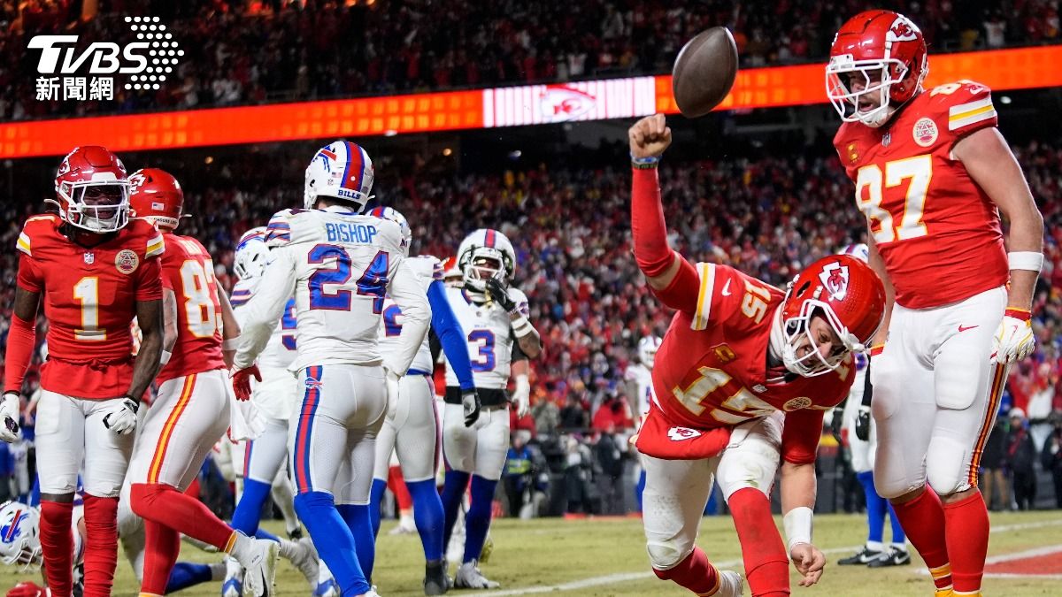 泰勒絲超級盃再現身幫男友加油？NFL酋長擊退比爾挑戰三連霸│TVBS新聞網