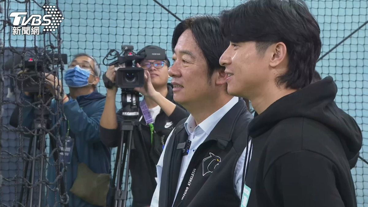 又見隊長陳傑憲！ 獅迷總統曝「為何愛看棒球」│TVBS新聞網