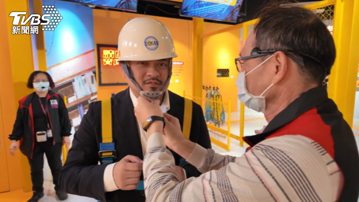 鑽下水道、高空作業都OK！「勞檢員」洪申翰登場│TVBS新聞網