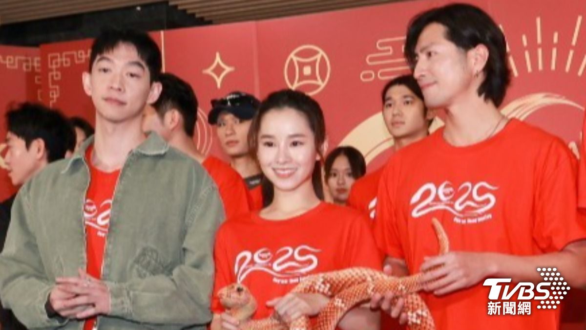 AcQUA黃莑茗同台緋聞女友！ 盧以恩甜讚「真男人」│TVBS新聞網