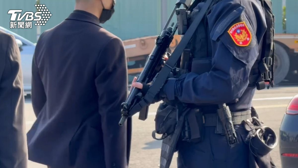 三環幫劉憲治遭斷掌槍殺！今告別式 警出動150警力戒備│TVBS新聞網