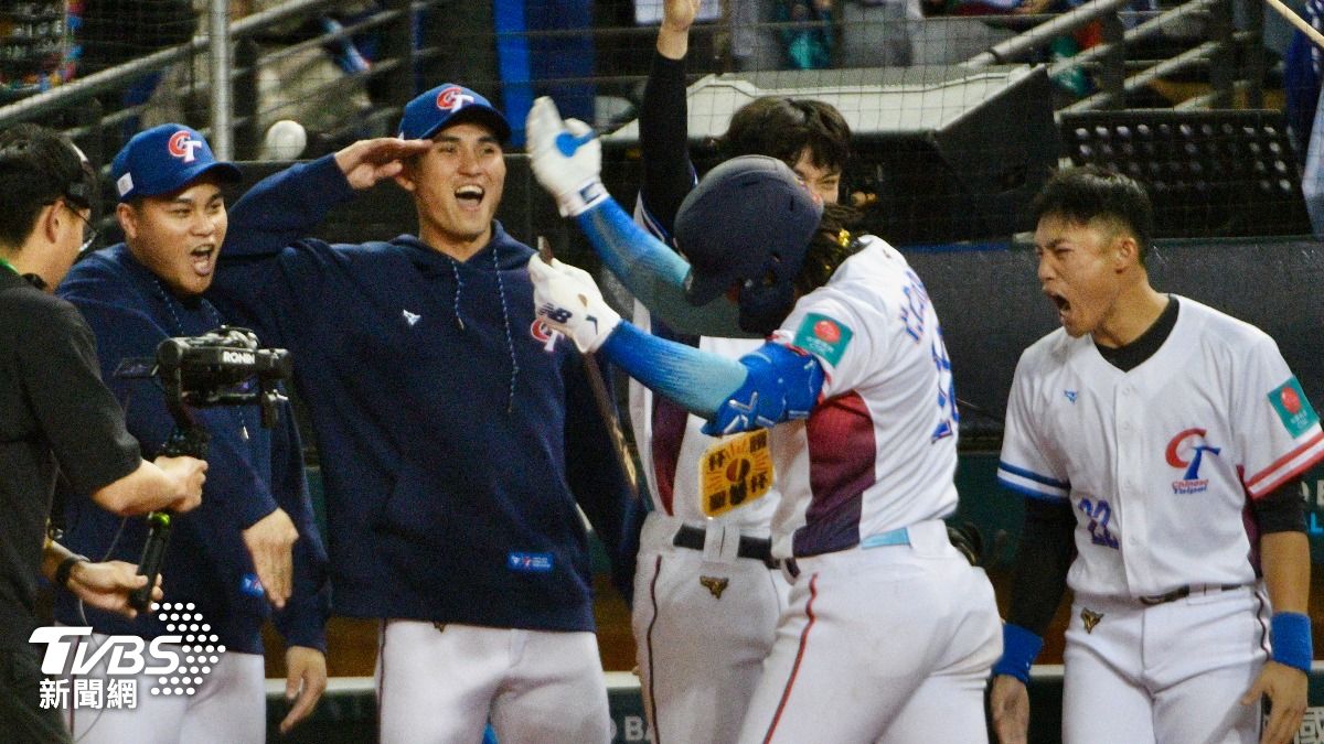WBC資格賽／張育成炸裂雷法雪當年恥 緊追陳鏞基1紀錄│TVBS新聞網