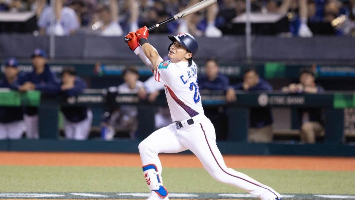 WBC資格賽圖輯／中華隊今晚戰南非！「啦啦隊女神」美爆 應援嗨翻全場│TVBS新聞網