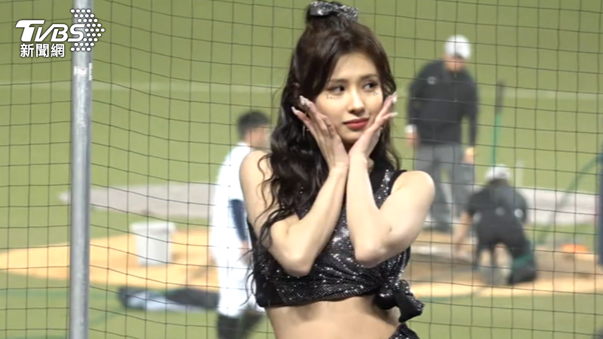 WBC資格賽／女神應援必勝！ 全恩菲辣舞、李雅英喊「愛你們」│TVBS新聞網