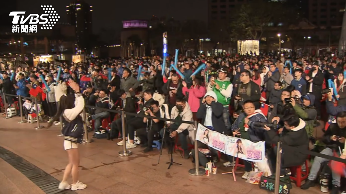 WBC資格賽／場內轟「15秒衝回本壘」 宋晟睿笑：腳蠻痠的│TVBS新聞網