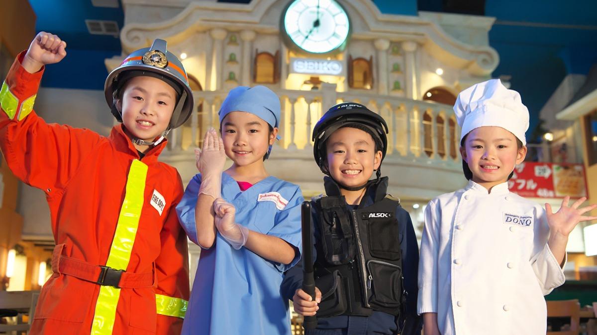 南港LaLaport開幕！完整300+品牌餐廳、位置停車交通全攻略│TVBS新聞網