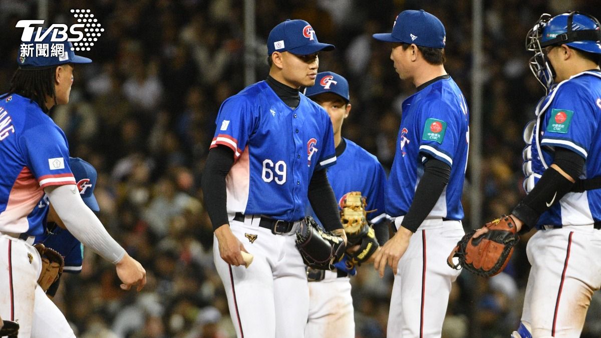 WBC資格賽直播／35768人嗨翻！中華6比3勝西班牙 驚滔駭浪返正賽│TVBS新聞網