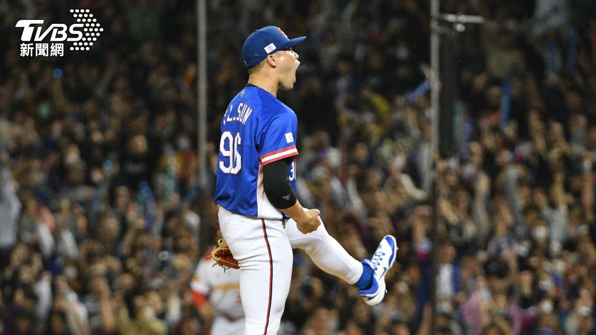 WBC資格賽圖輯／中華隊榮耀時刻 6：3擊垮西班牙晉級經典賽正賽│TVBS新聞網