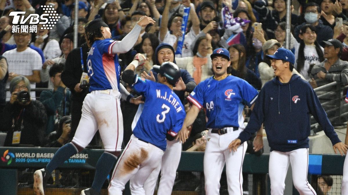 WBC資格賽圖輯／中華隊榮耀時刻 6：3擊垮西班牙晉級經典賽正賽│TVBS新聞網