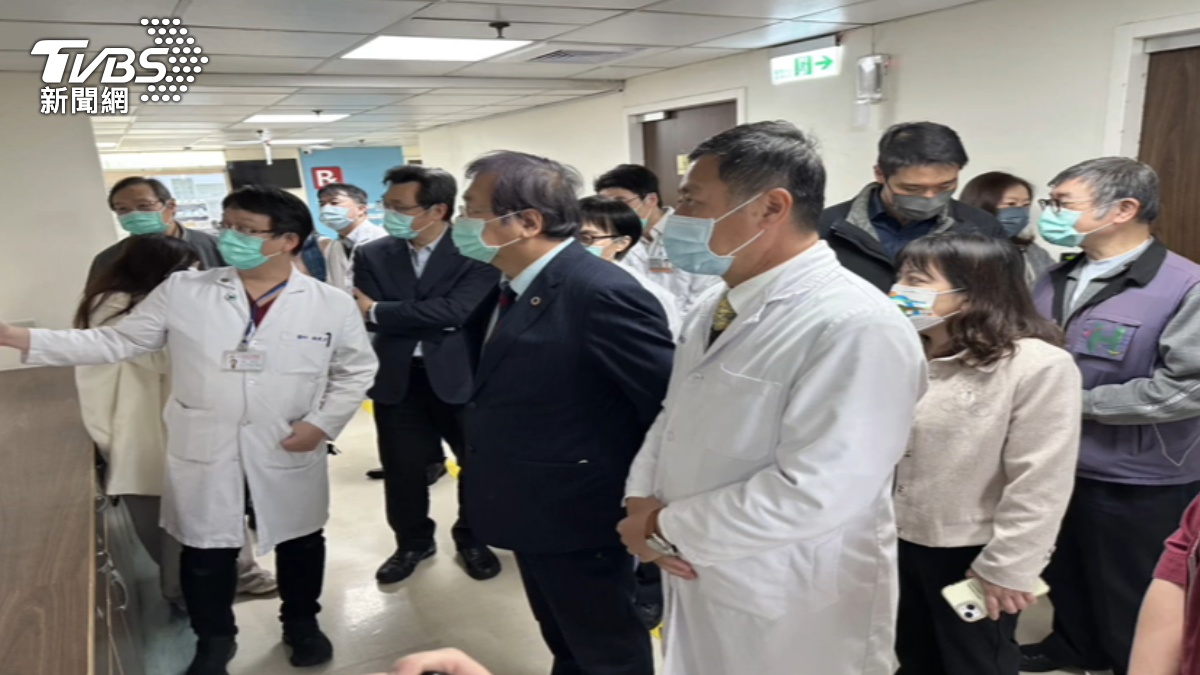 邱泰源稱「突襲」急診 藍委爆：2.5H前就通知│TVBS新聞網