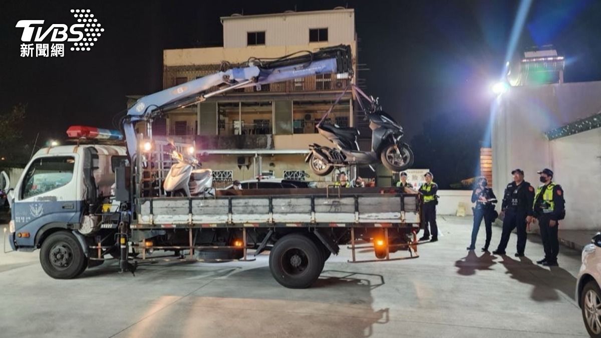 用路人注意！台南深夜交通大執法 違規秒噴5400元│TVBS新聞網