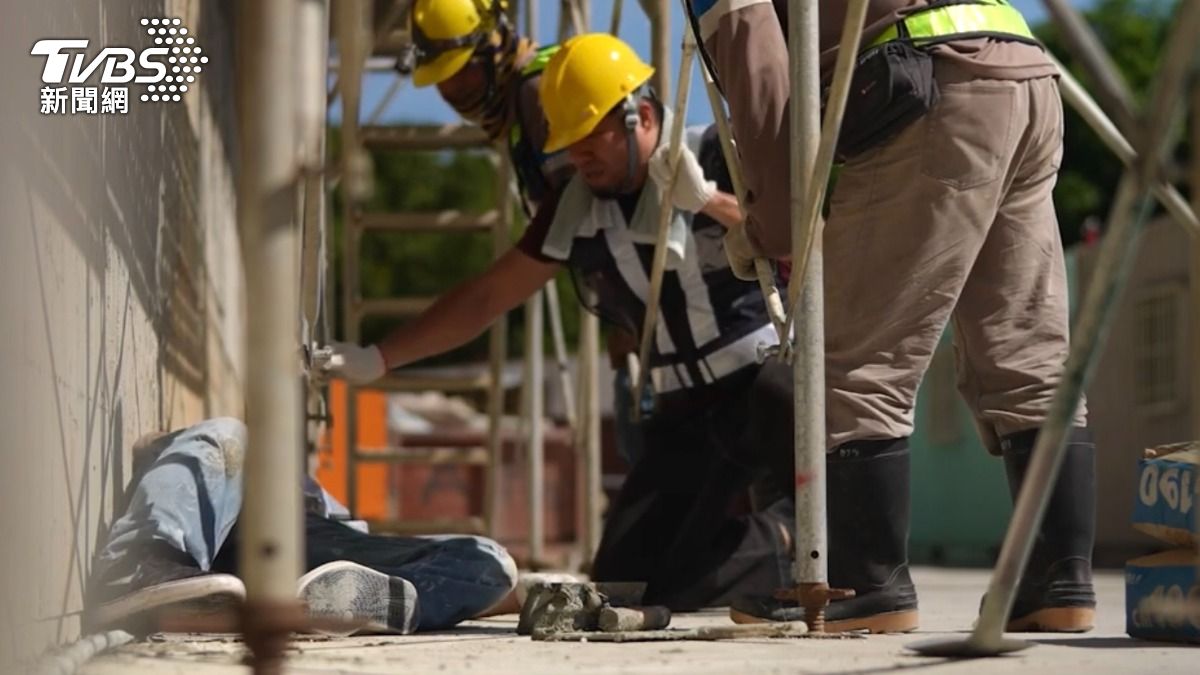 板模工高處墜落工傷 勞資調處賠補償660萬元和解│TVBS新聞網