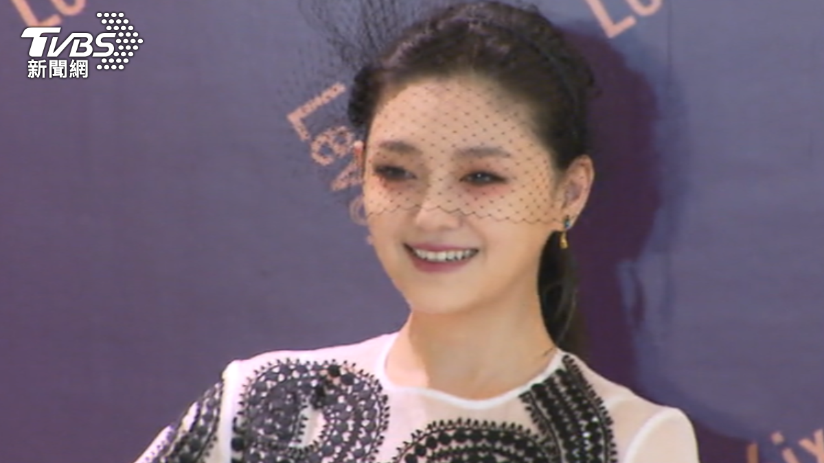 華岡藝校50週年校慶！眾星齊聚「緬懷大S」 學弟妹唱《十分鐘的戀愛》│TVBS新聞網