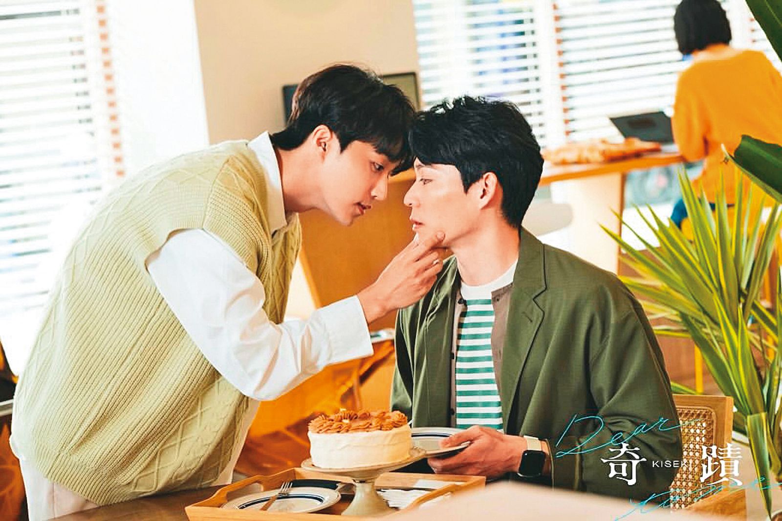 【閃兵還有他】BL男星成王大陸翻版 石承泫遭前經紀人揭逃兵│TVBS新聞網