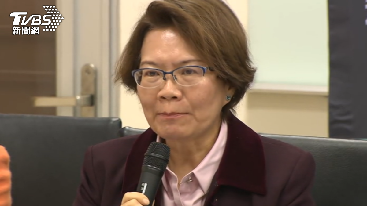 劉書彬首質詢口誤！黃國昌挺：肯定她問政│TVBS新聞網