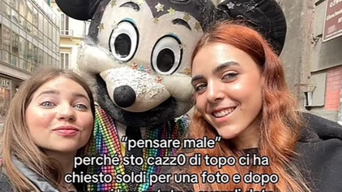 [新聞] 遊歐注意！「恐怖米奇」街頭現身 強拉合 - 看板 Gossiping - 批踢踢實業坊