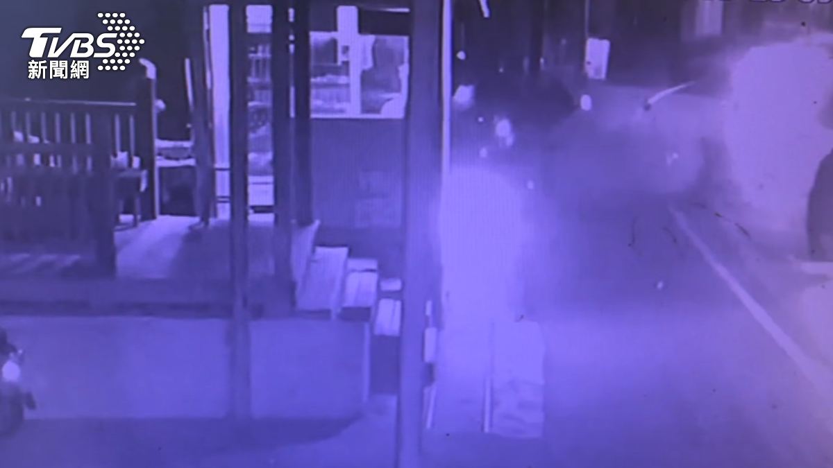 72歲鄰長開車自撞亡 疑吃「感冒藥嗜睡」釀禍│TVBS新聞網